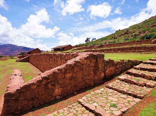 Zona Arqueológica De Cheqoq - Descubre este lugar turístico en MARAS ...