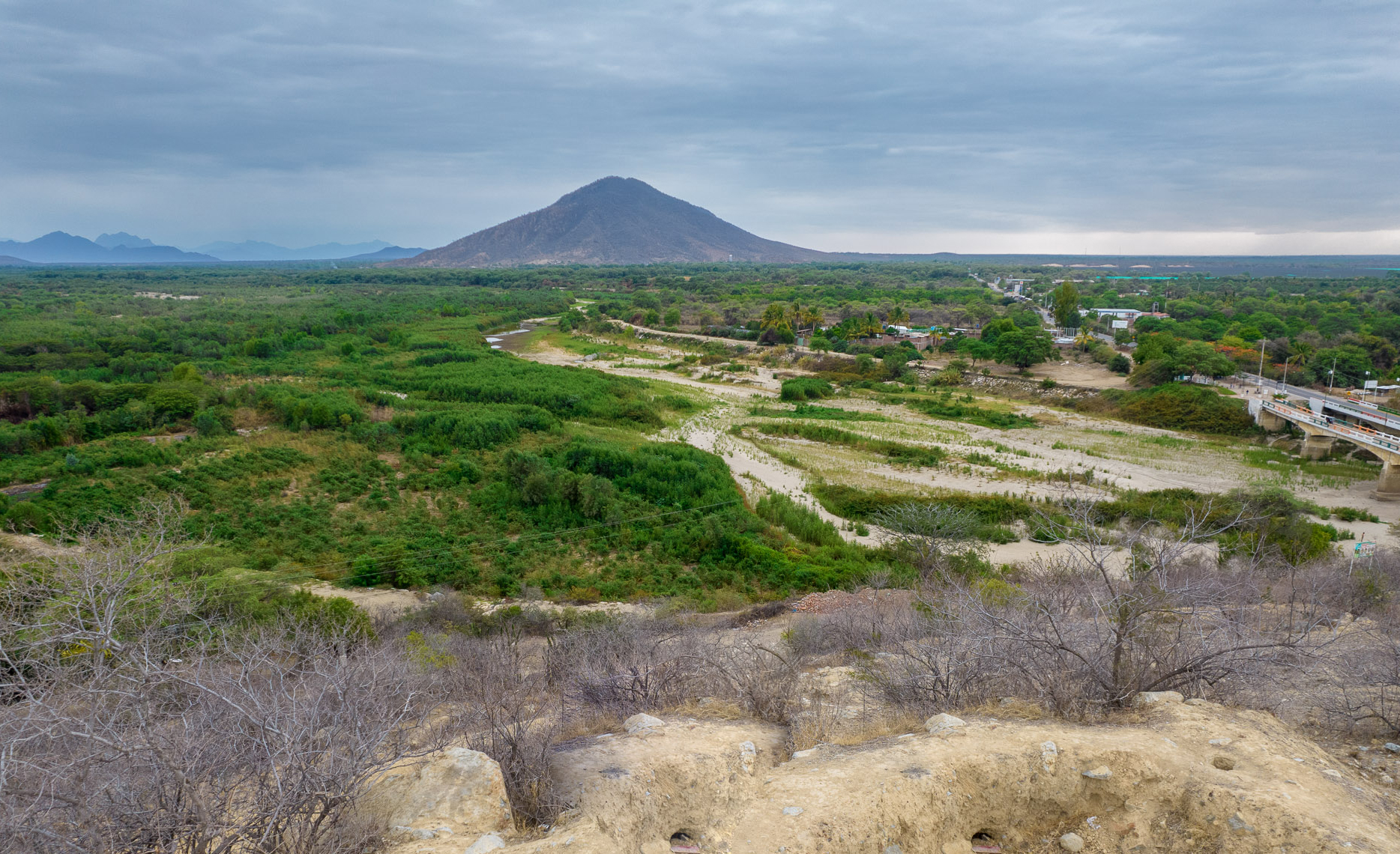 Cerro Arqueológico Vicús - Descubre este lugar turístico en CHULUCANAS ...